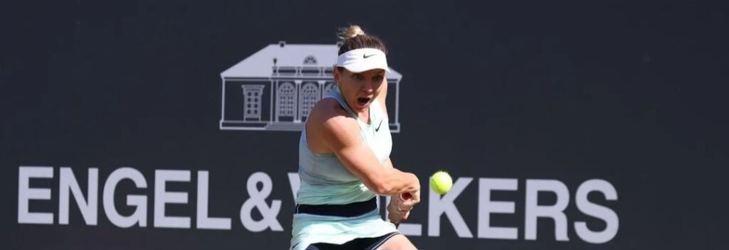 Why Do Tennis Players Smash Their Racquets? The Reasons