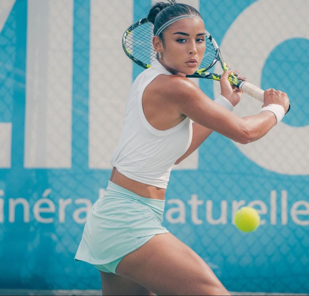 What to Wear to a Tennis Match: A Guide to Dressing